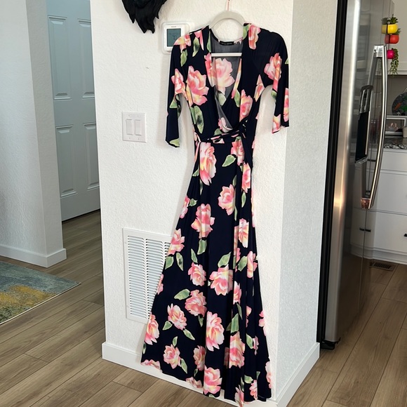 fab'rik | Dresses | Fabrik Janette Collection Navy Maxi With Pink ...